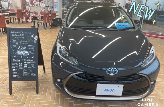 AQUA特別仕様車Z“Raffine”